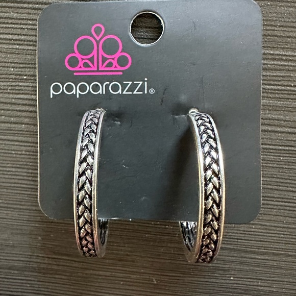 paparazzi | Jewelry | Paparazzi Hoop Earrings With Braided Design ...